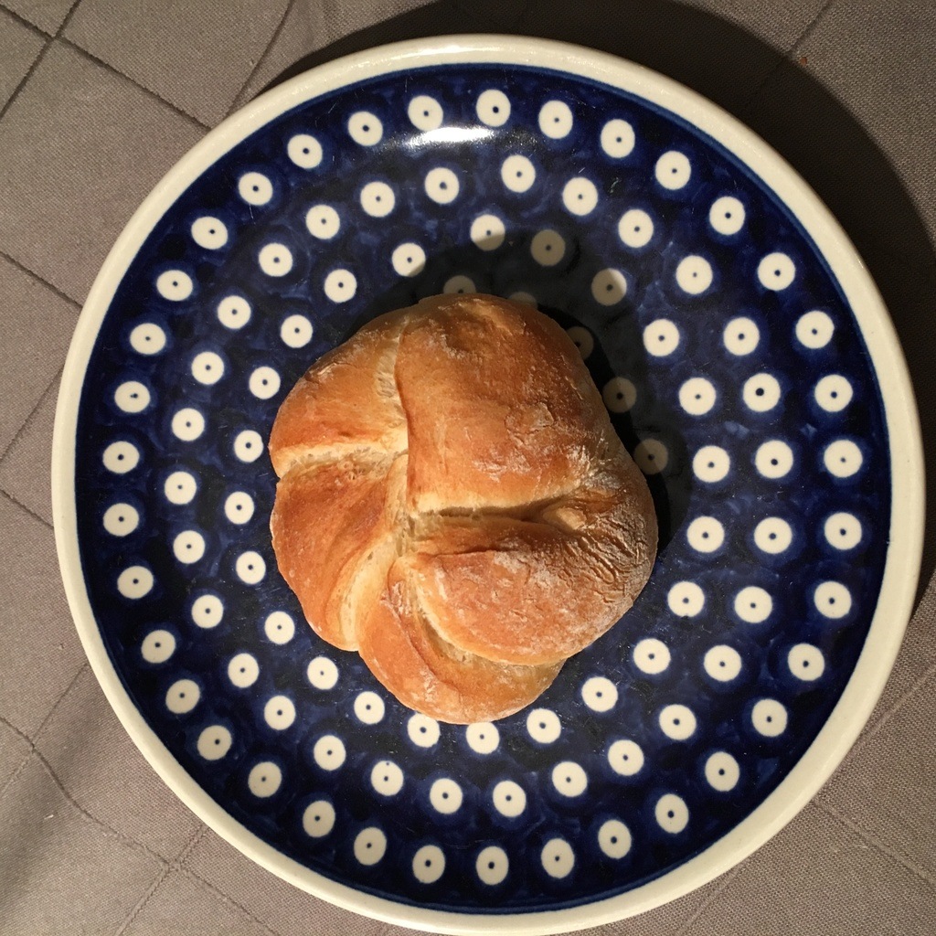 Die eine, die feine, die…richtige!!!… Semmel („Brötchen“) - Zuckertante.at